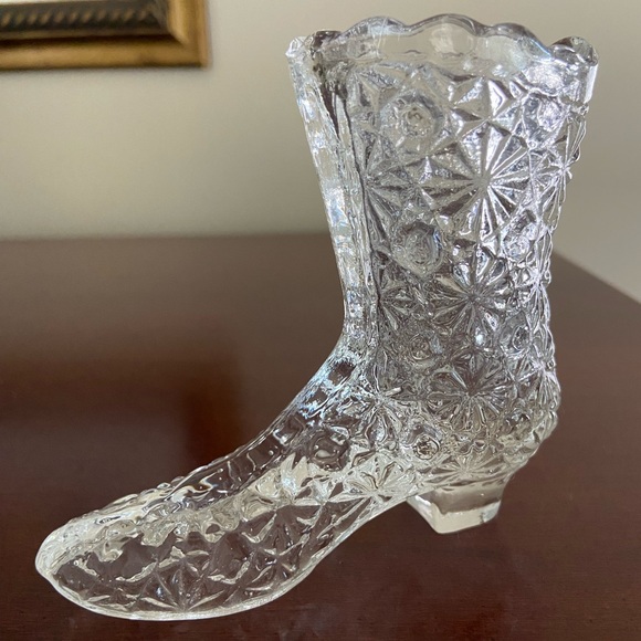 Fenton | Art | Vintage Fenton Clear Glass Daisy And Button High Top ...